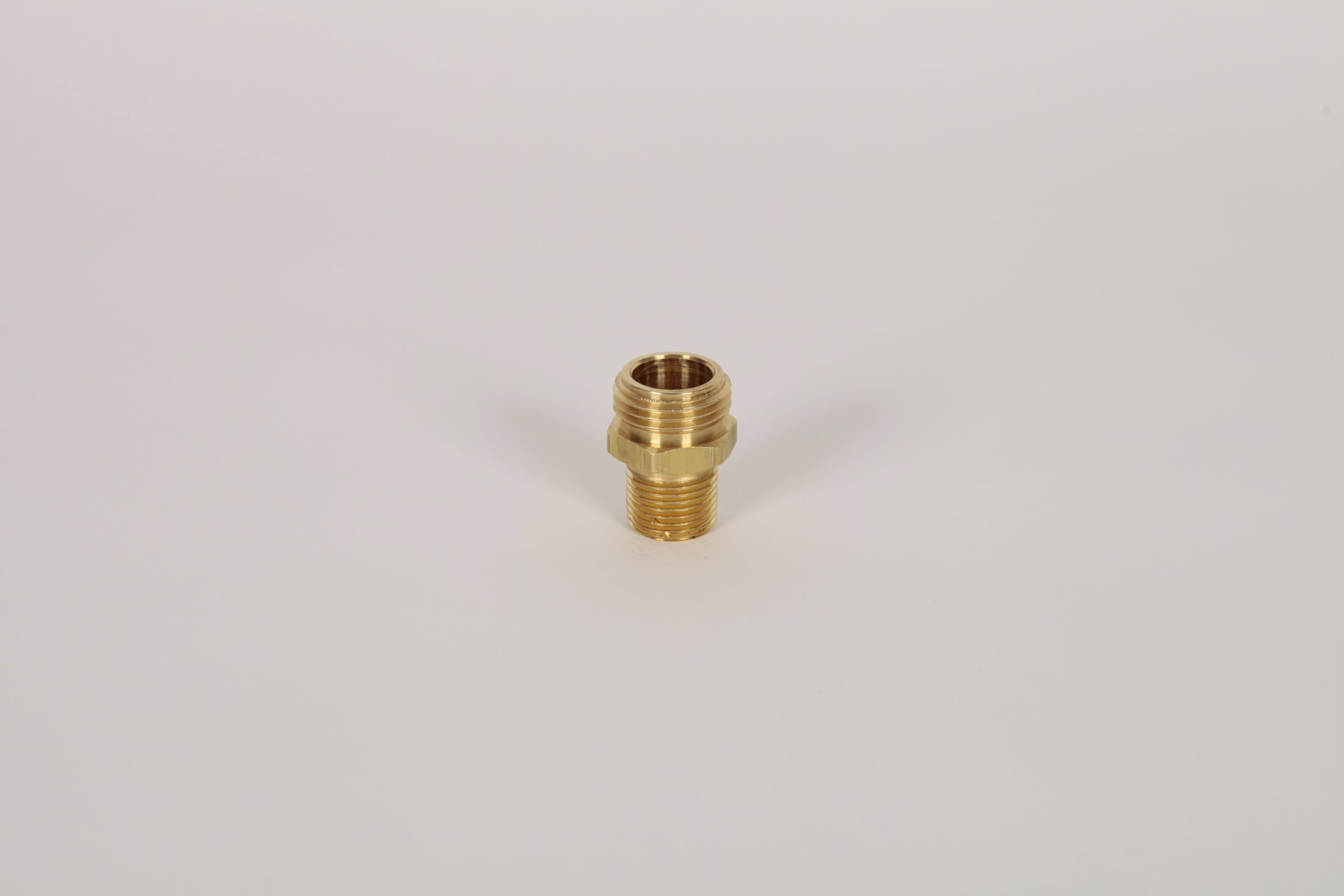 Male GHT x Male NPT - Ontario Hose Specialties Limited.